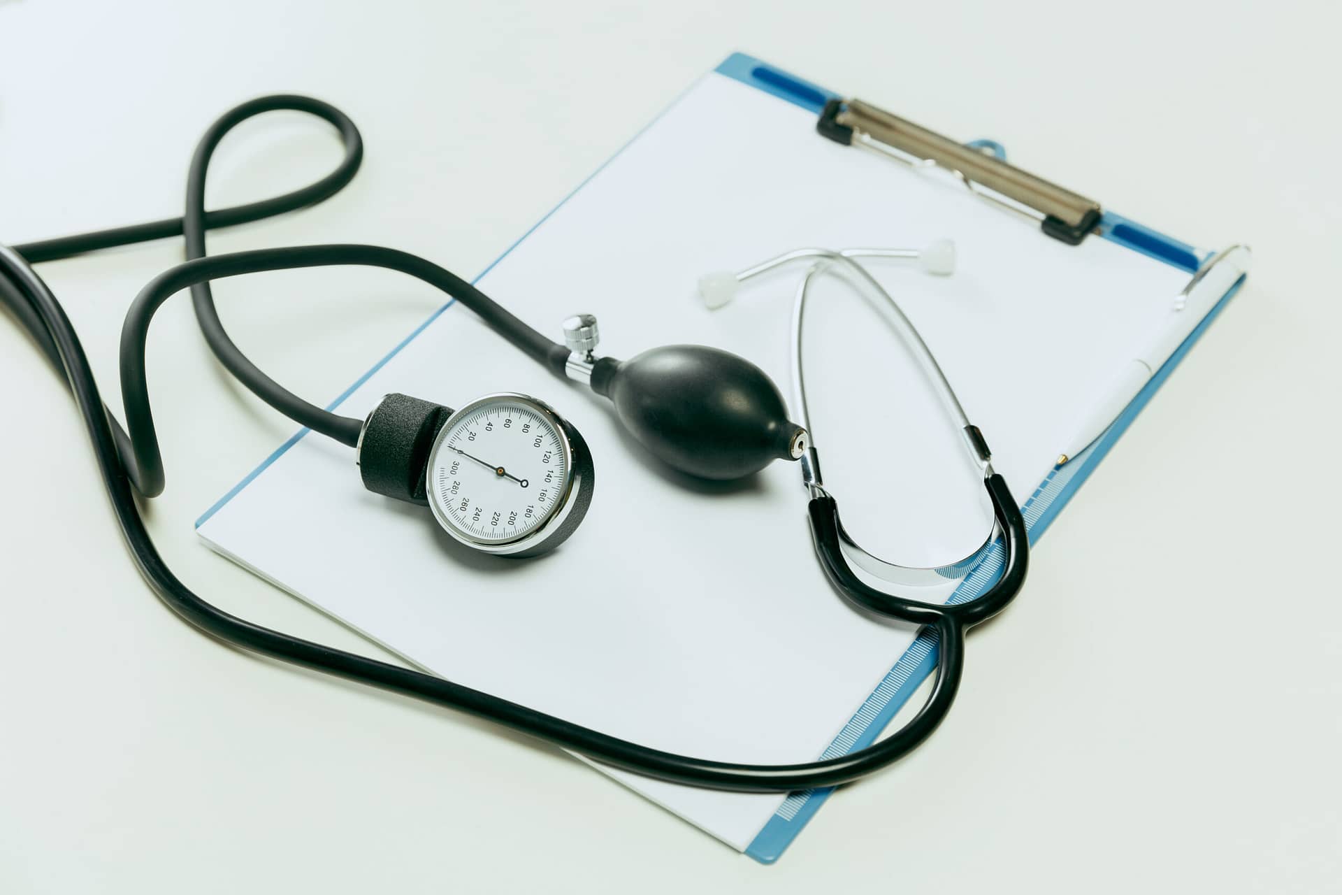 HOW TO MANAGE HIGH BLOOD PRESSURE HBP NutriMegaHealth